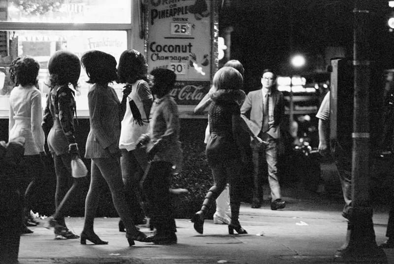 30 Vintage Photos Of Times Square Before It Fell Into Disrepair