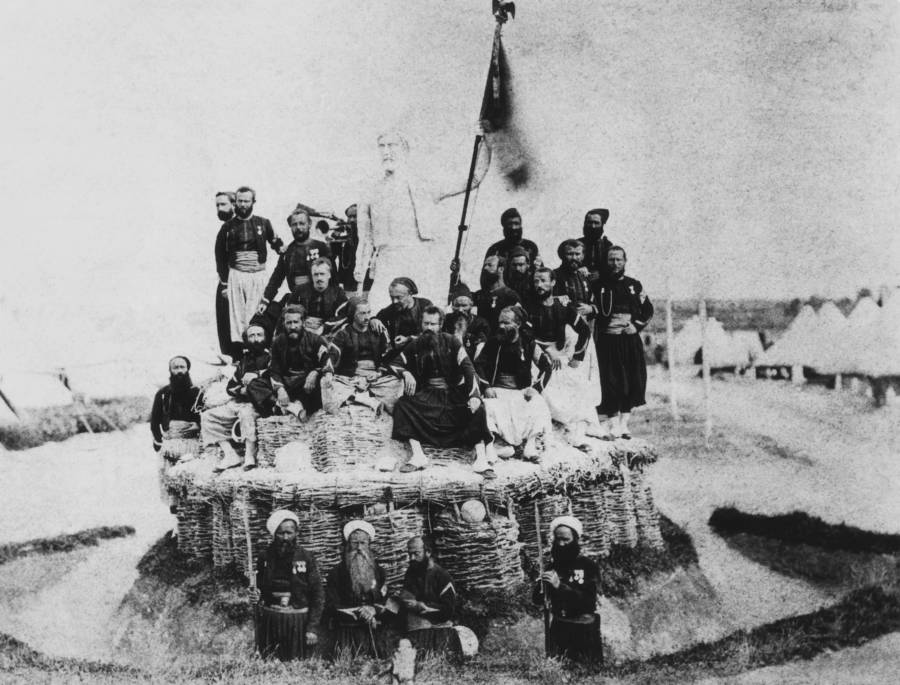 33 Crimean War Photos That Tell The Conflict's Bloody Story