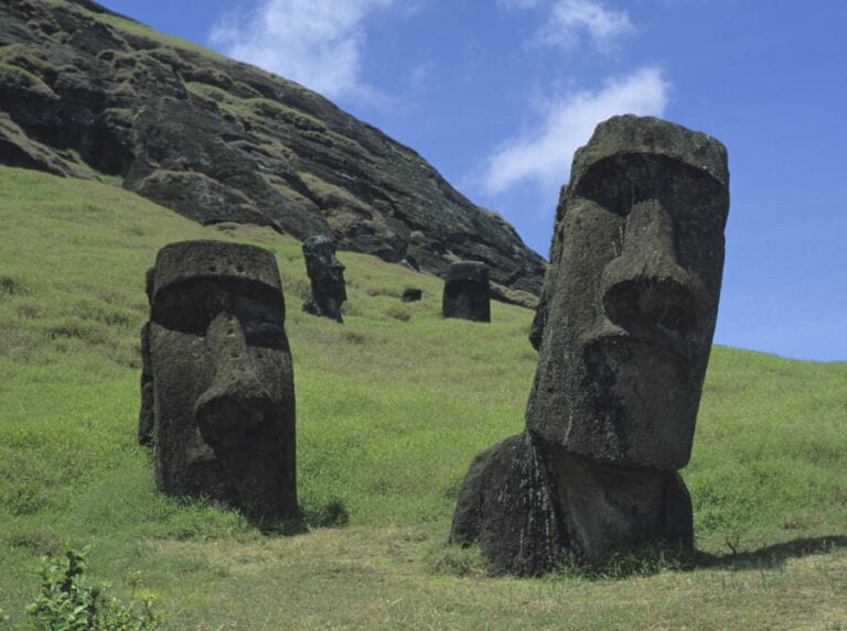 9 Unsolved Ancient Mysteries That Perplex Historians To This Day 9-unsolved-ancient-mysteries-that-perplex-historians-to-this-day