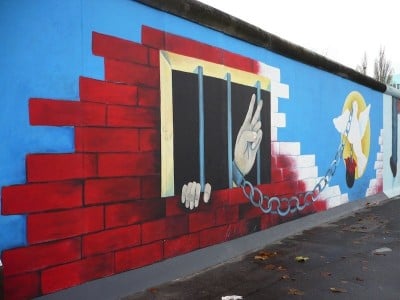 The Astounding Artwork Of The Berlin Wall