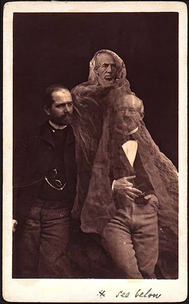 The Bizarre History Of Spirit Photography In 35 Chilling Pictures