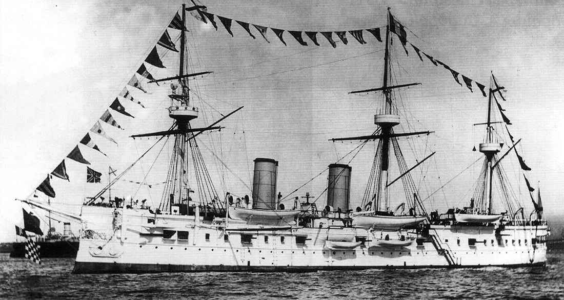 10 Astonishing Sunken Ships From Around The World