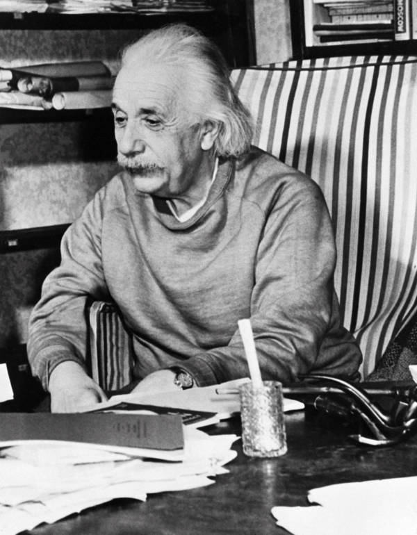 25 Albert Einstein Facts You Might Not Find On Wikipedia 25 Albert Einstein Facts You Might Not Find On Wikipedia