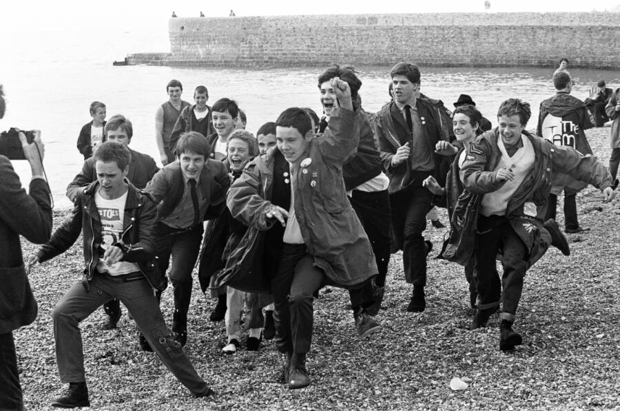 Meet The Mods The Stylish 1960s Subculture That Took Britain By Storm