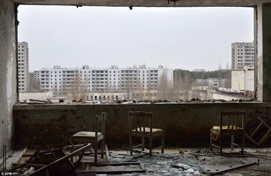 Chernobyl Today: Photos And Footage Of A Nuclear City Frozen In Time