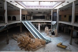Inside America's Abandoned Malls, In 35 Haunting Photos