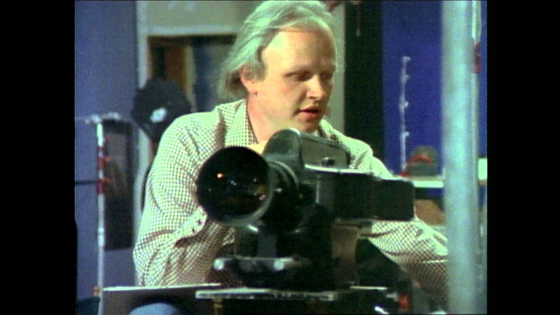 27 Vintage Behind-The-Scenes Star Wars Pictures