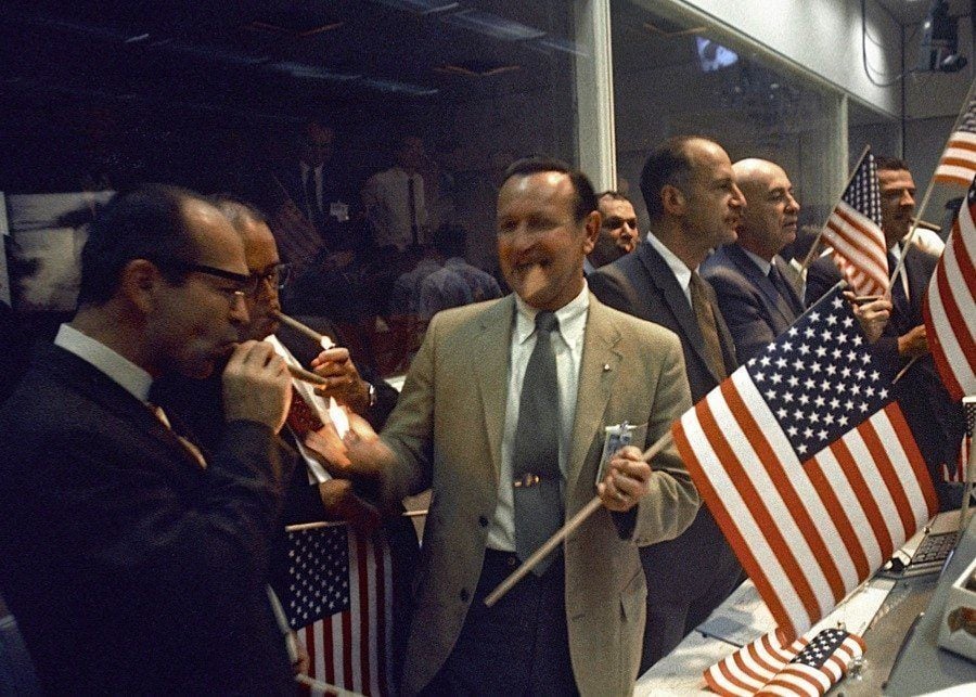 44 Vintage NASA Photos That Define The Space Age