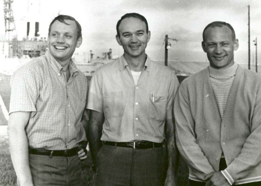 44 Vintage NASA Photos That Define The Space Age