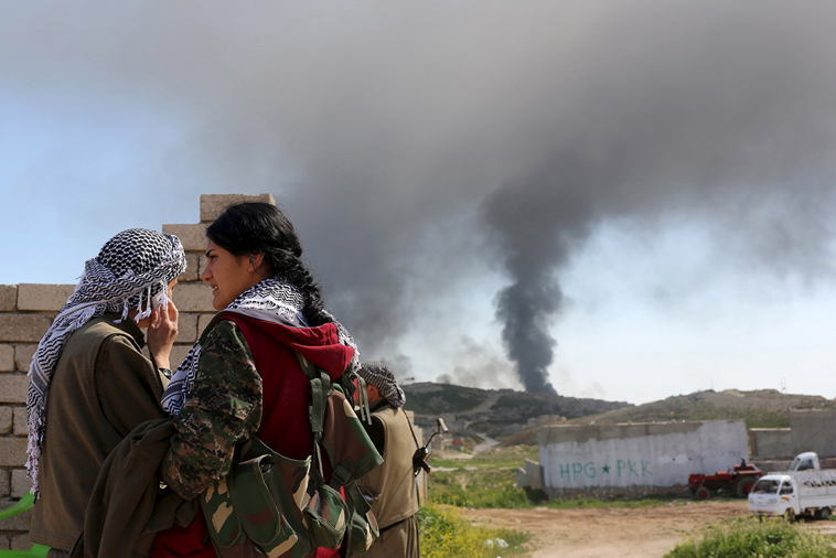 Meet The Kurdish Women Fighting ISIS