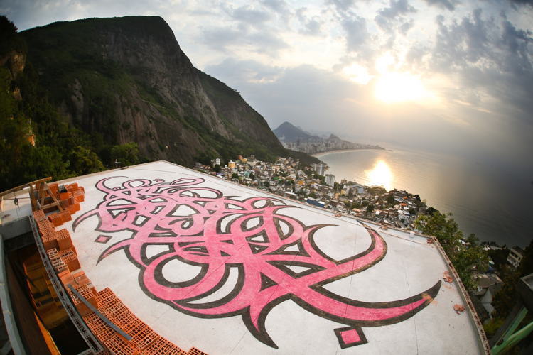 eL Seed Paints Peace Across The Arab World