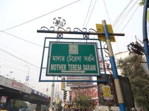 The Story Of Mother Teresa, The Nun Who Wore A Sari