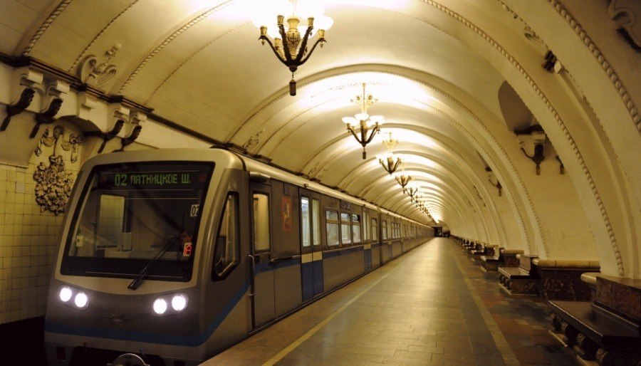 The Moscow Metro: A Mausoleum Of Revolutionary Ideals