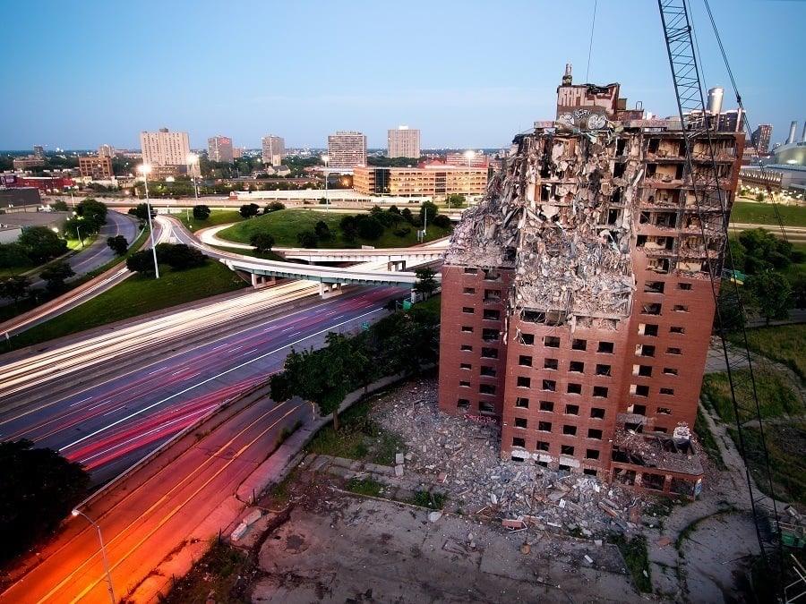 Photographer Johnny Joo Shows A Post-Apocalypse World