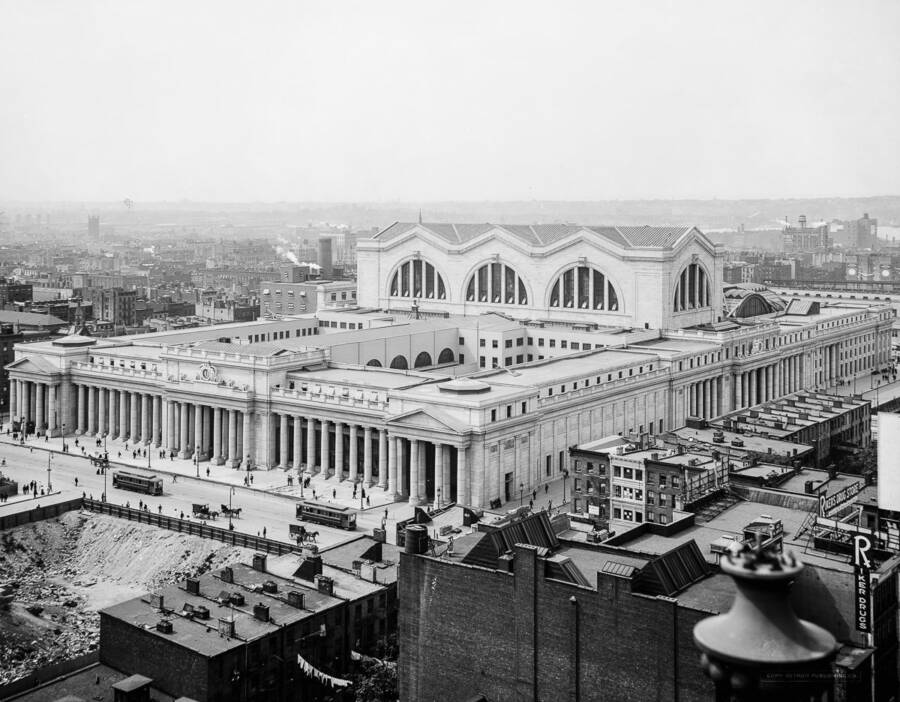 How Penn Station Went From Architectural Wonder To The Worst Train ...