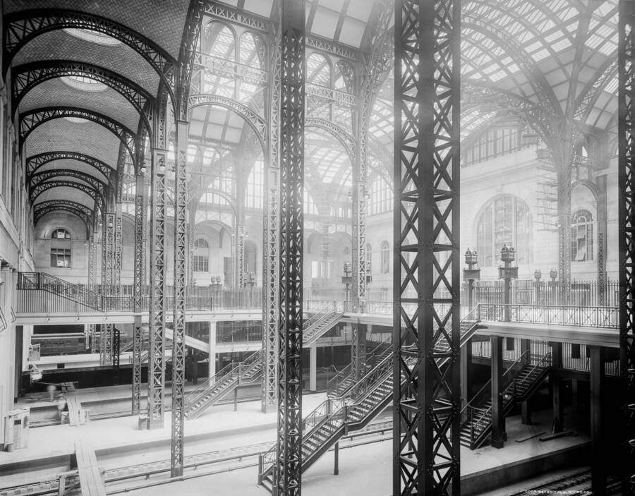 How Penn Station Went From Architectural Wonder To The Worst Train ...