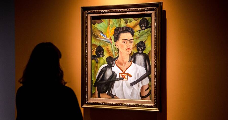 52 Enthralling Frida Kahlo Photos Of The 20th Century's Most ...