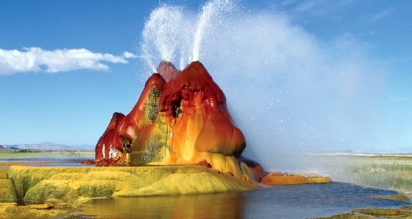 Surreal Landscapes: 21 Gorgeous Photos Of Earth's Weirdest Places