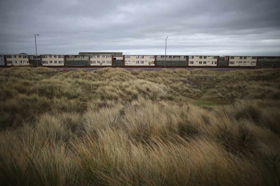 37 Haunting Photos Of Abandoned Places Across The UK