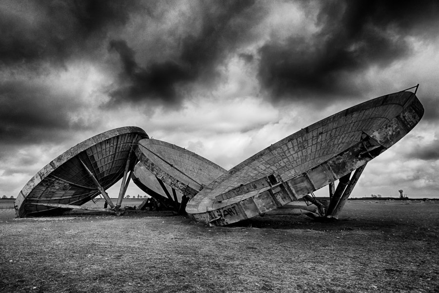 37 Haunting Photos Of Abandoned Places Across The UK