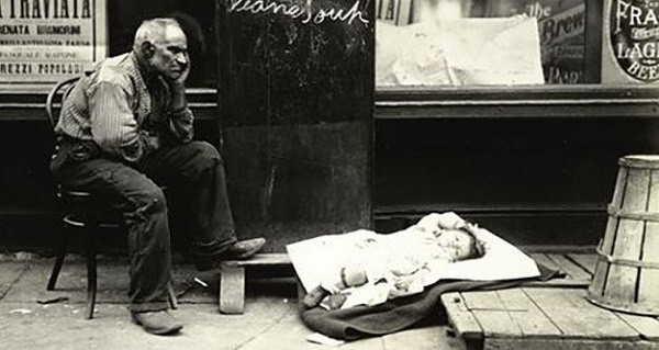 What Immigrant Life Looked Like In Early 20th Century America