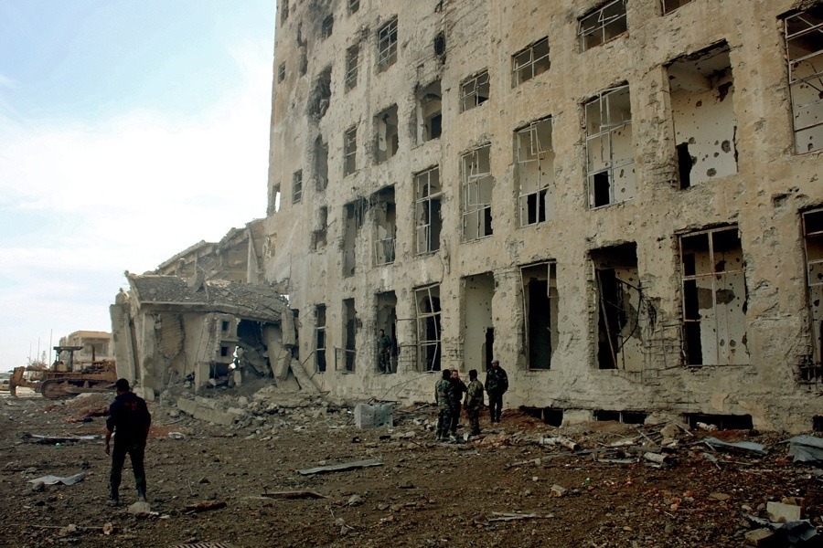 The War Against ISIS, In 55 Arresting Photographs