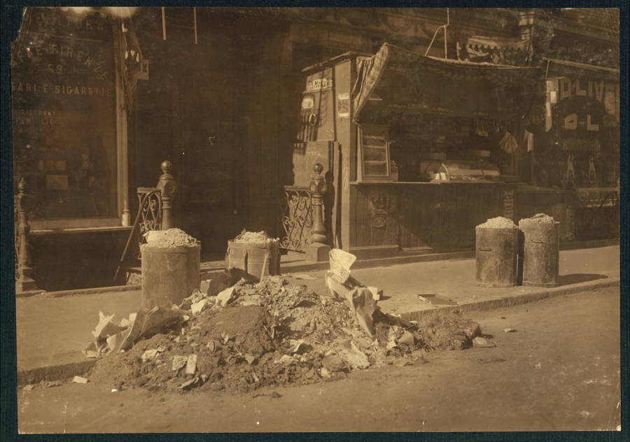 New York's Turn-Of-The-Century Immigrant Slums, In Photos