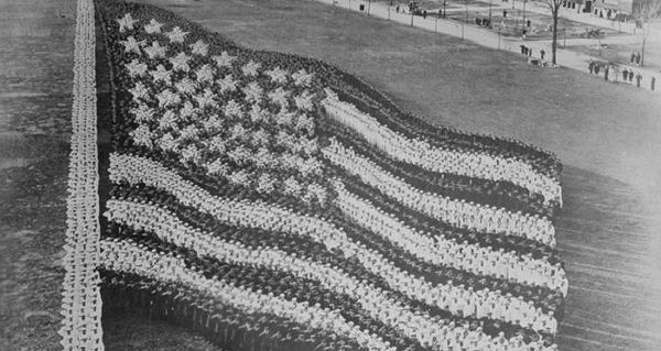 Arthur Mole's Living Photography: A New Form Of Wartime Propaganda