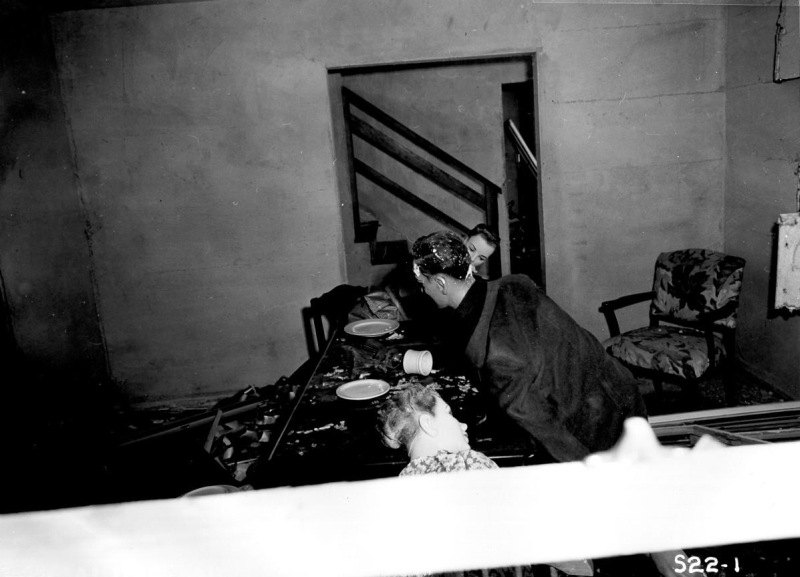 24 Unsettling Before And After Photos From Operation Doorstep