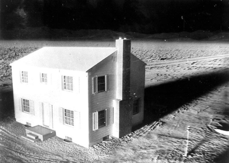 24 Unsettling Before And After Photos From Operation Doorstep