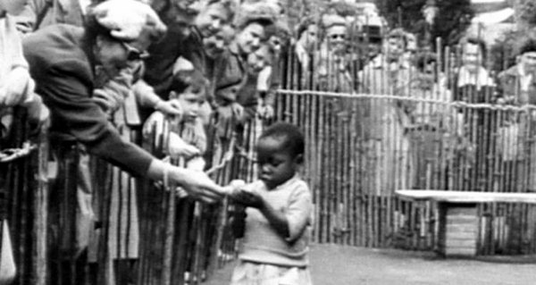 Human Zoos: 37 Appalling Photos Of Shameful Exploitation