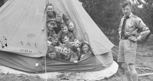 Life In Nazi Germany: 33 Everyday Scenes Of Ordinary Citizens