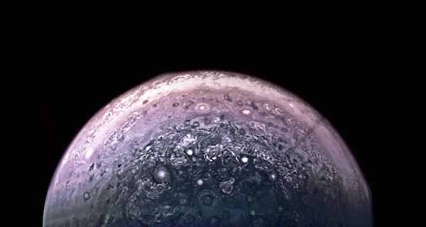 NASA's $1 Billion Probe Just Sent Back Incredible Photos of Jupiter ...