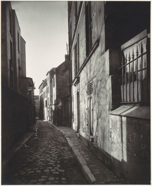 Eugène Atget: 38 Gorgeous Photographs Of "The Old Paris"