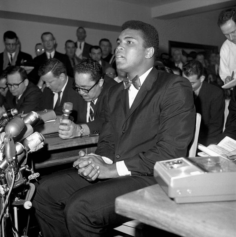 44 Muhammad Ali Pictures That Reveal The Man Behind 'The Greatest'