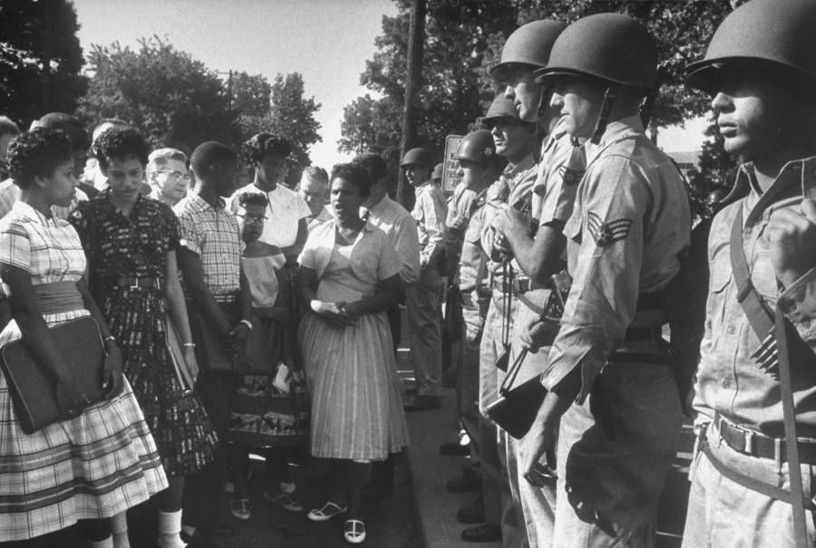 Integrated Schools: Historical Photos From These Civil Rights Battlefields