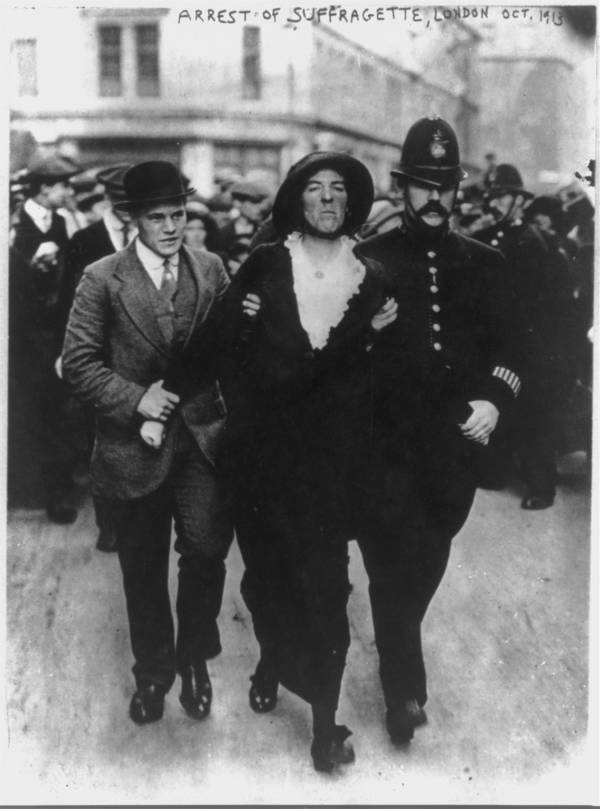 38 Photos That Reveal The Militant Side Of The Suffrage Movement