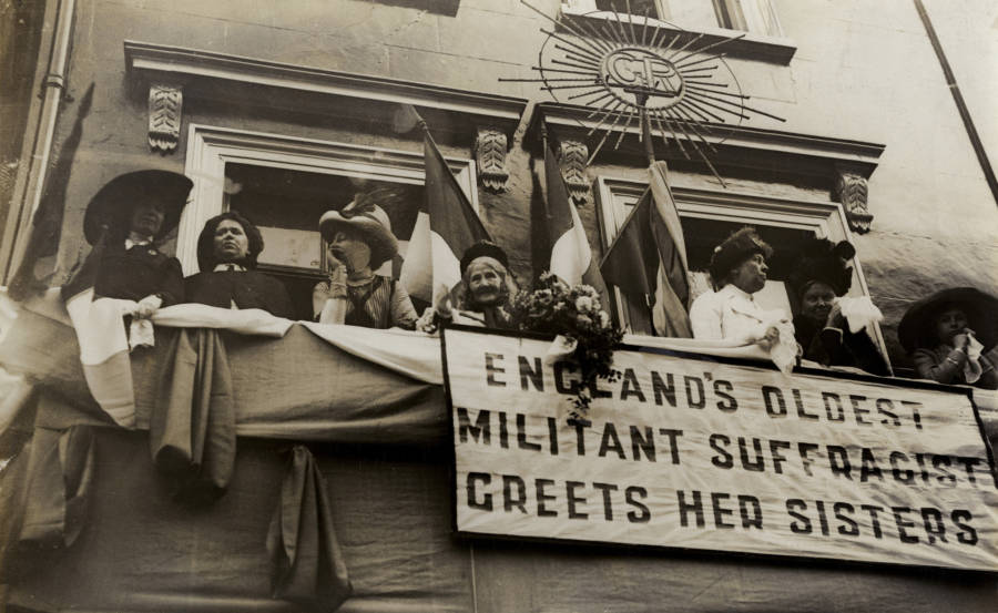 38 Photos That Reveal The Militant Side Of The Suffrage Movement