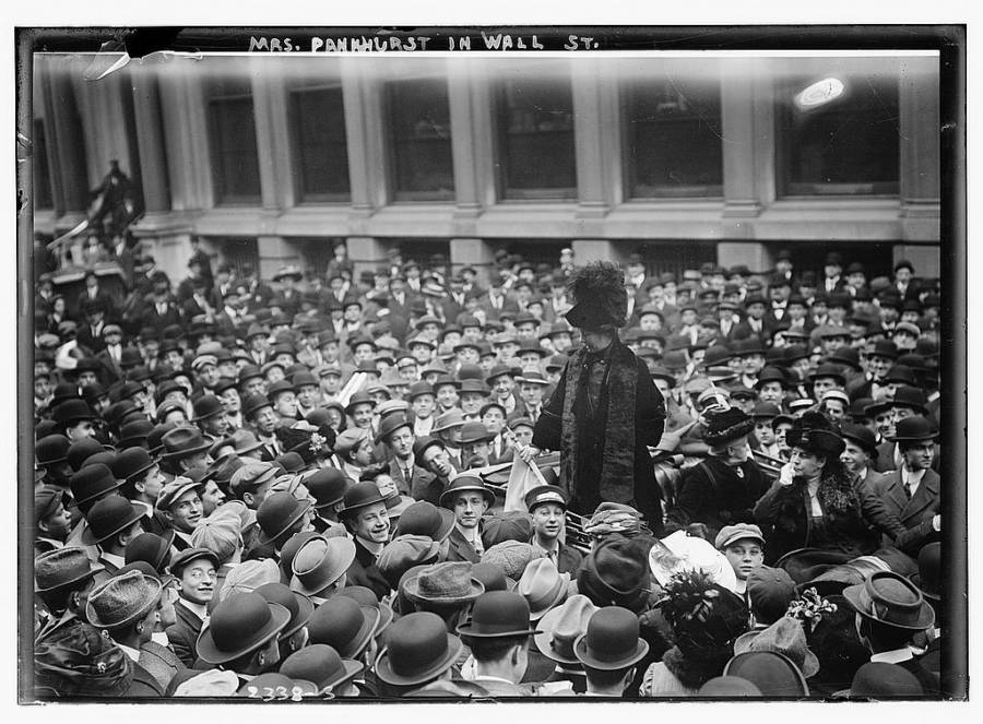 38 Photos That Reveal The Militant Side Of The Suffrage Movement