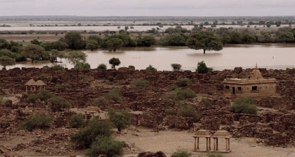 Why Was The Indian Village Of Kuldhara Abandoned Overnight?