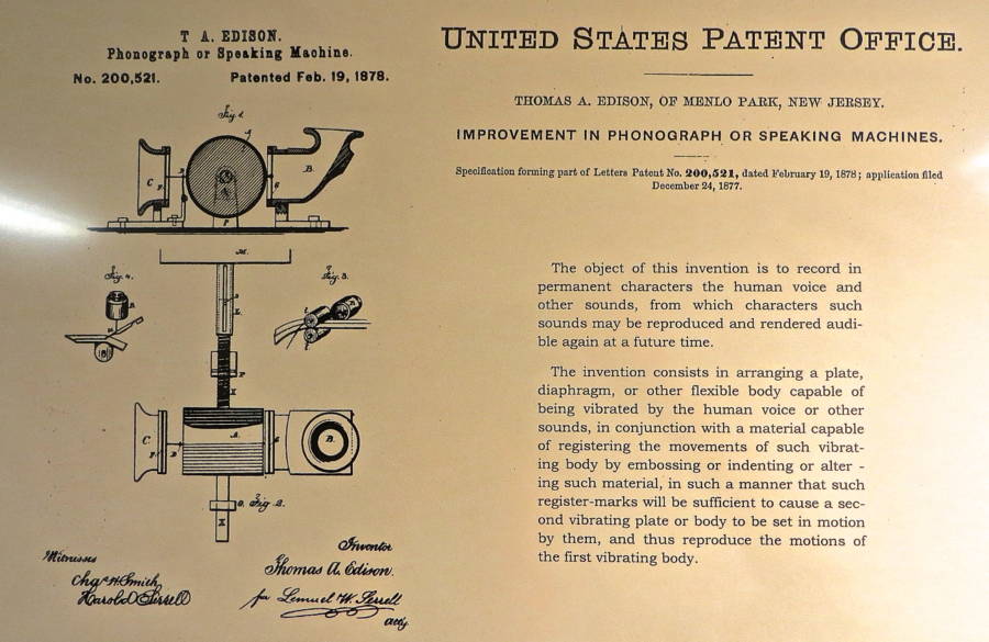 Edouard-Leon Scott de Martinville: Recorded Sound's True Inventor