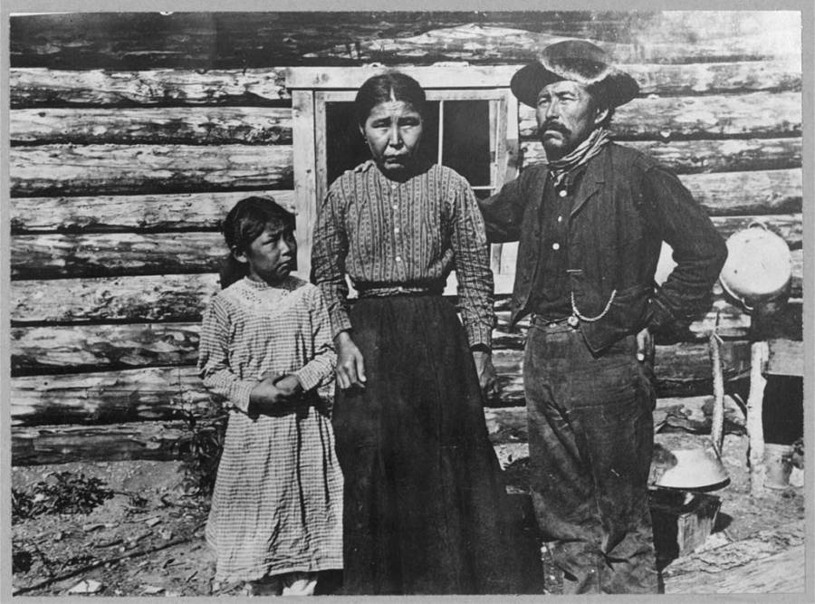 Settling Alaska: Historic Photos Of The American Invasion