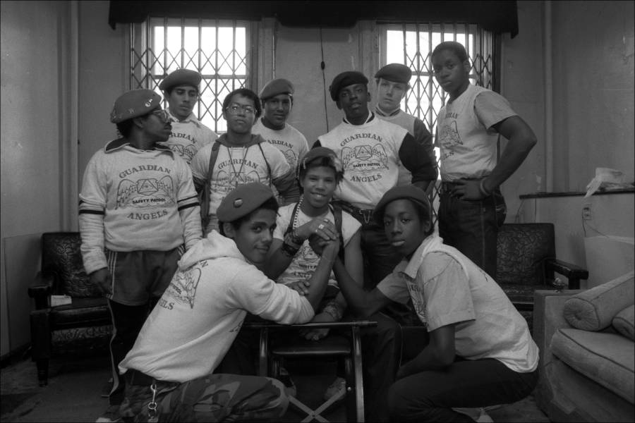Guardian Angels 22 Photos Of New Yorks 1980s Saviors In Action