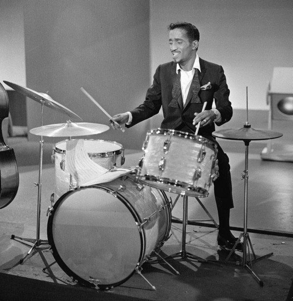 The Ed Sullivan Show: Iconic Photos Of The Biggest Guests