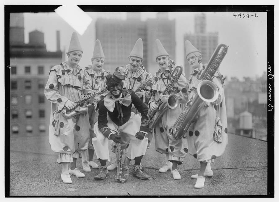 Blackface: Disturbing Photos From The Heyday Of The Minstrel Show