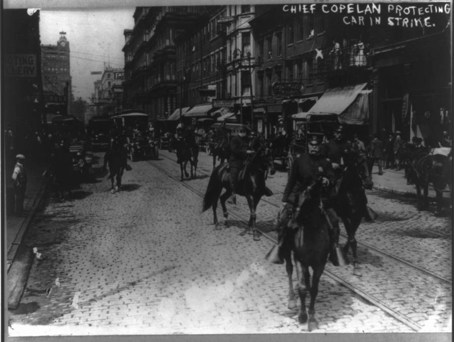 Labor Unions In America And Photos Of The Bloody Battle For Fair ...