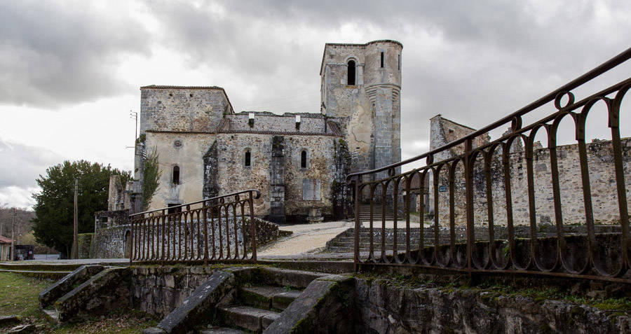 Oradour-Sur-Glane: Haunting Photos Of The Mysterious Nazi Massacre