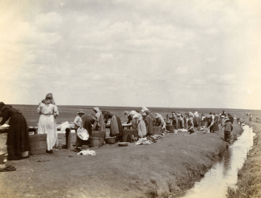 Boer War: Haunting Photos Of History's First Concentration Camps