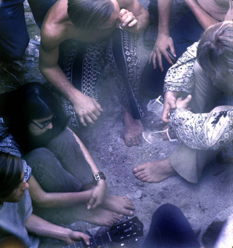 Hippie Photos: 39 Images From The Height Of The 1960s