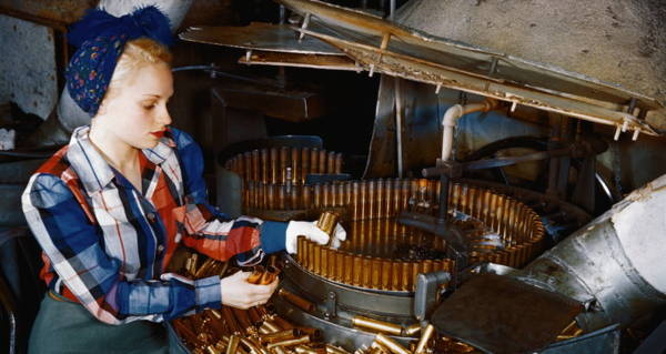 38 Photos Of The American Workers That Helped The Allies Win WWII